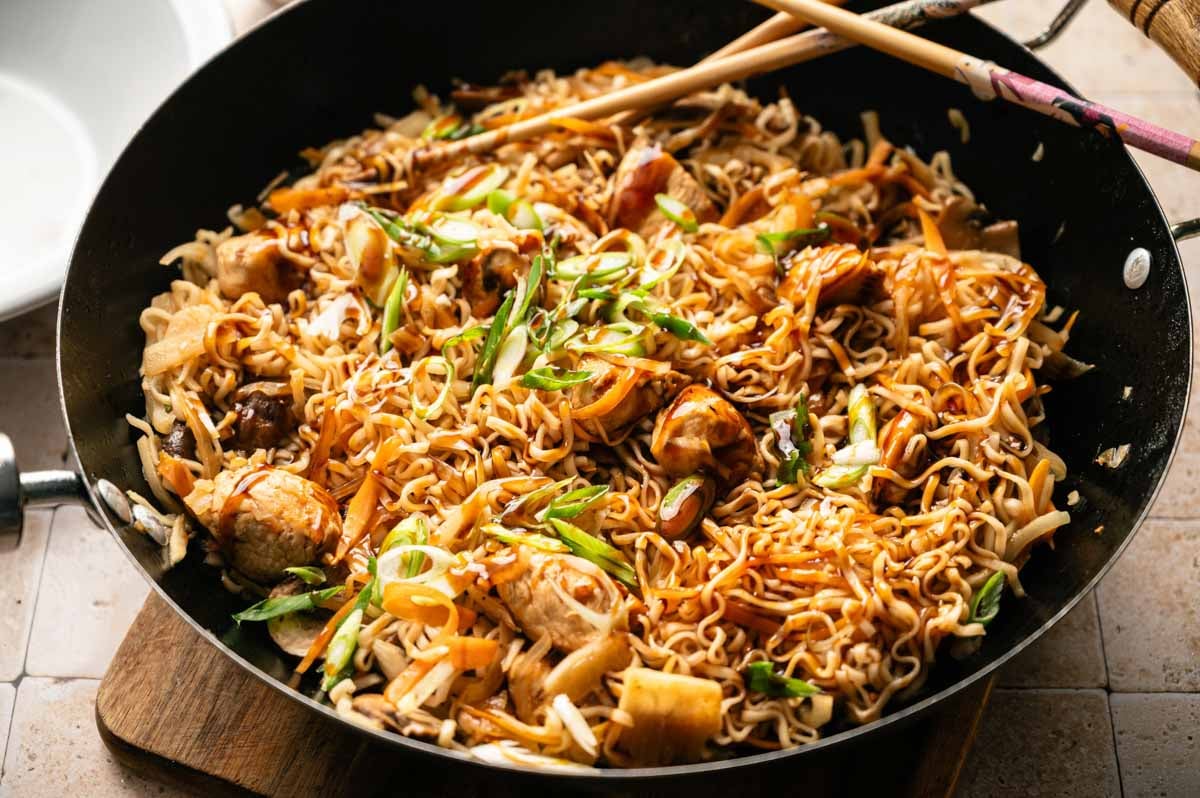 Easy Japanese-Inspired Yakisoba Recipe (One-Pan) - My Reliable Recipes